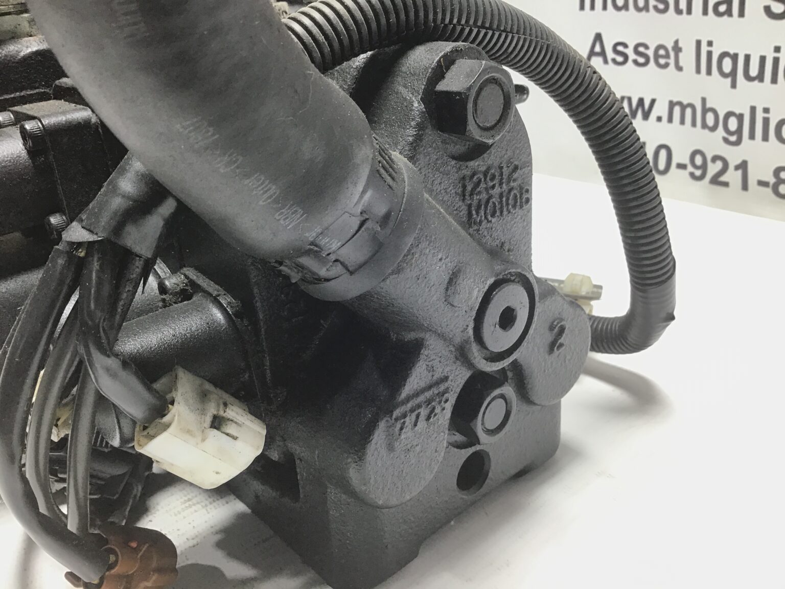 Nishina 67030-U3500-71 Hydraulic Control Valve for Toyota Forklift ...