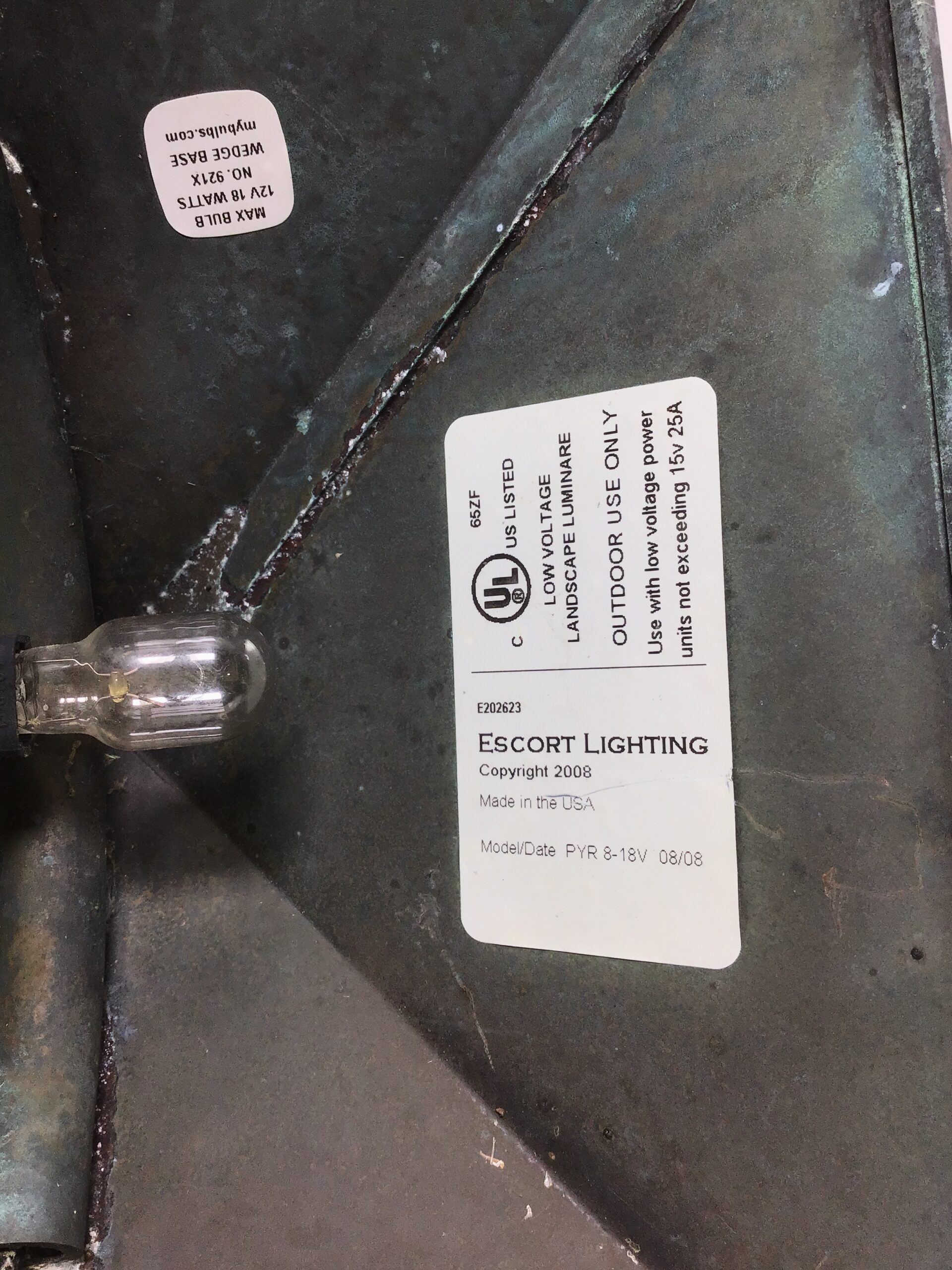 Escort Lighting PYR 8-18V Outdoor Landscape Luminare Low Voltage ...