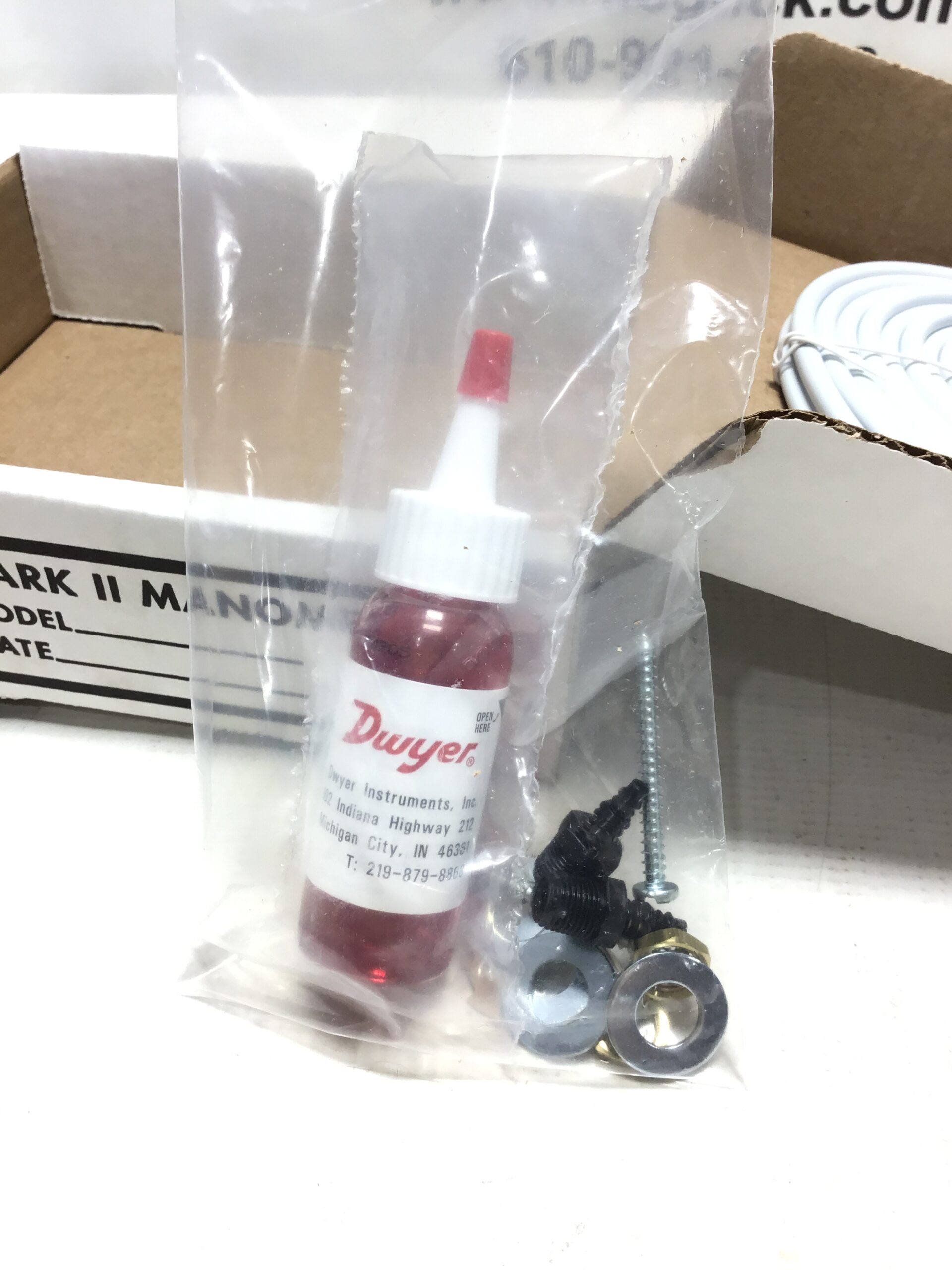 Dwyer Mark II 25 – 1000070-00 Series Molded Plastic Manometer – Moses B ...