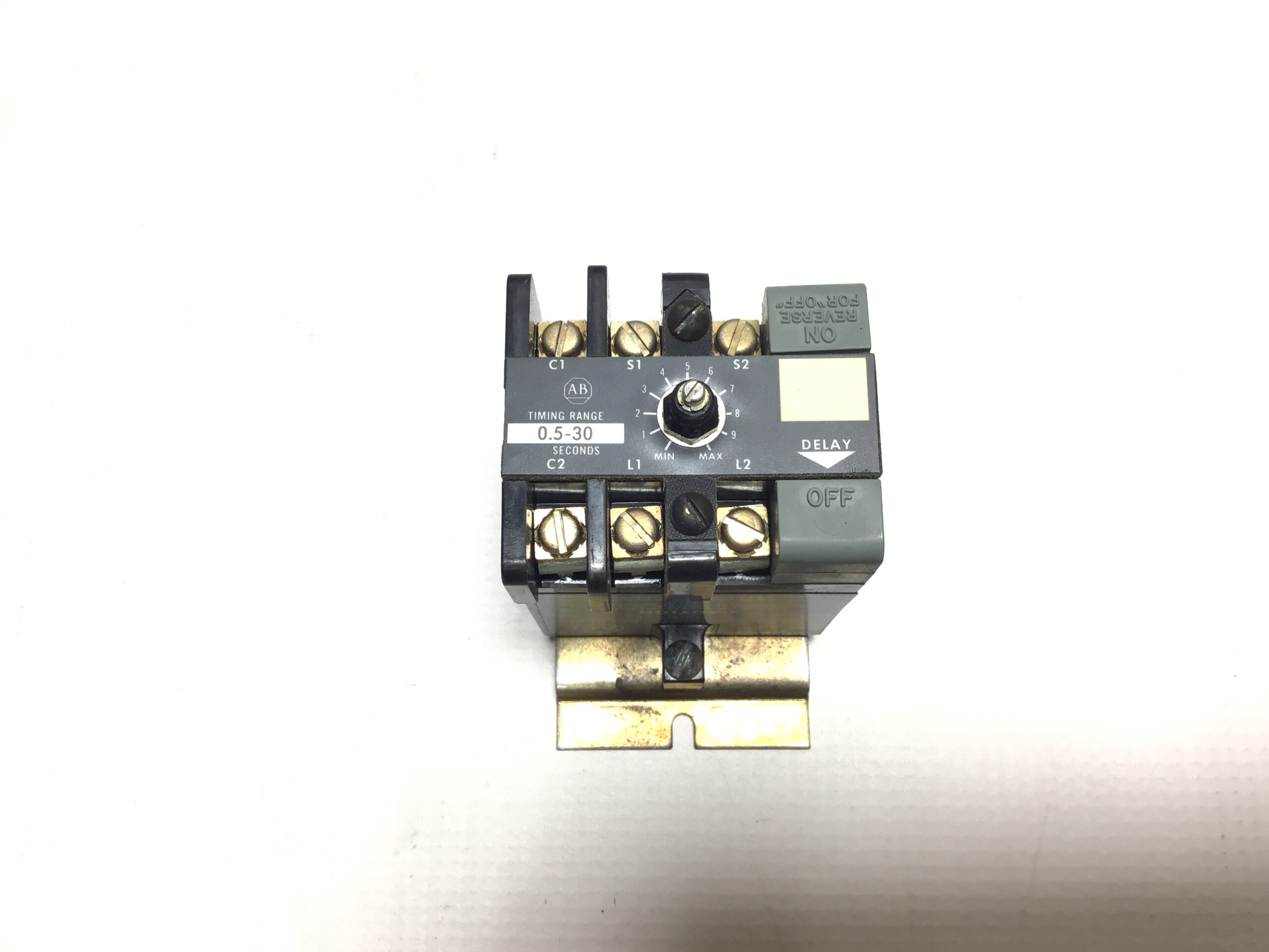 Allen-Bradley 852S-NSB Solid State Timing Relay 0.5-30 Sec Line 110 ...