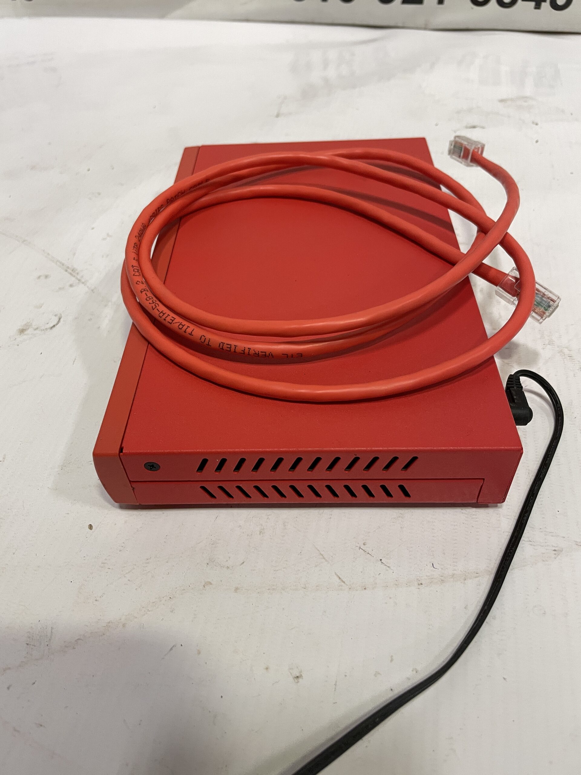 Trend Micro Network VirusWall 300 Network Security Device/Router ...