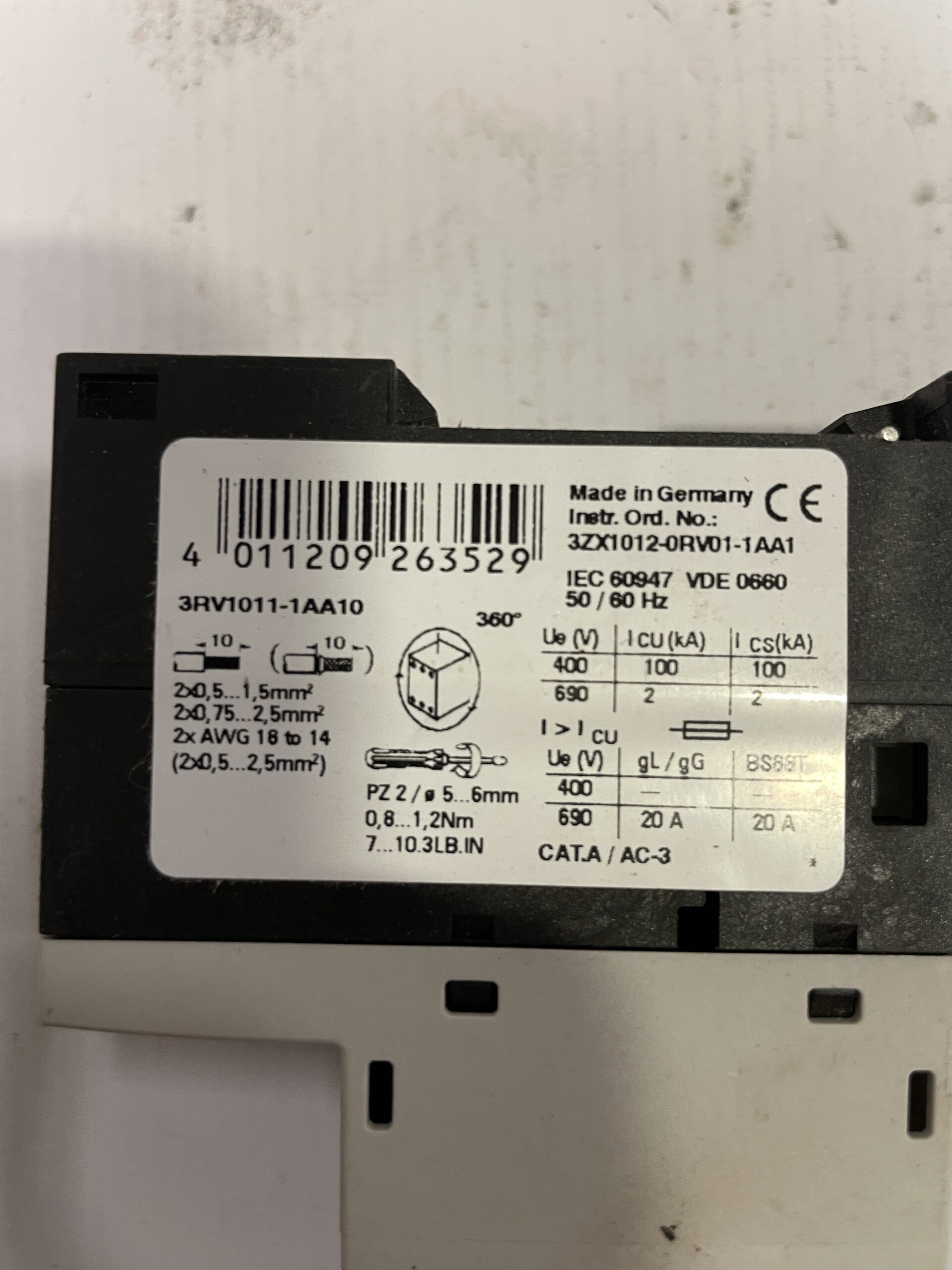 SIEMENS 3RV1011-1AA10 MCB Motor Protection Circuit Breaker 1.1-1.6A ...