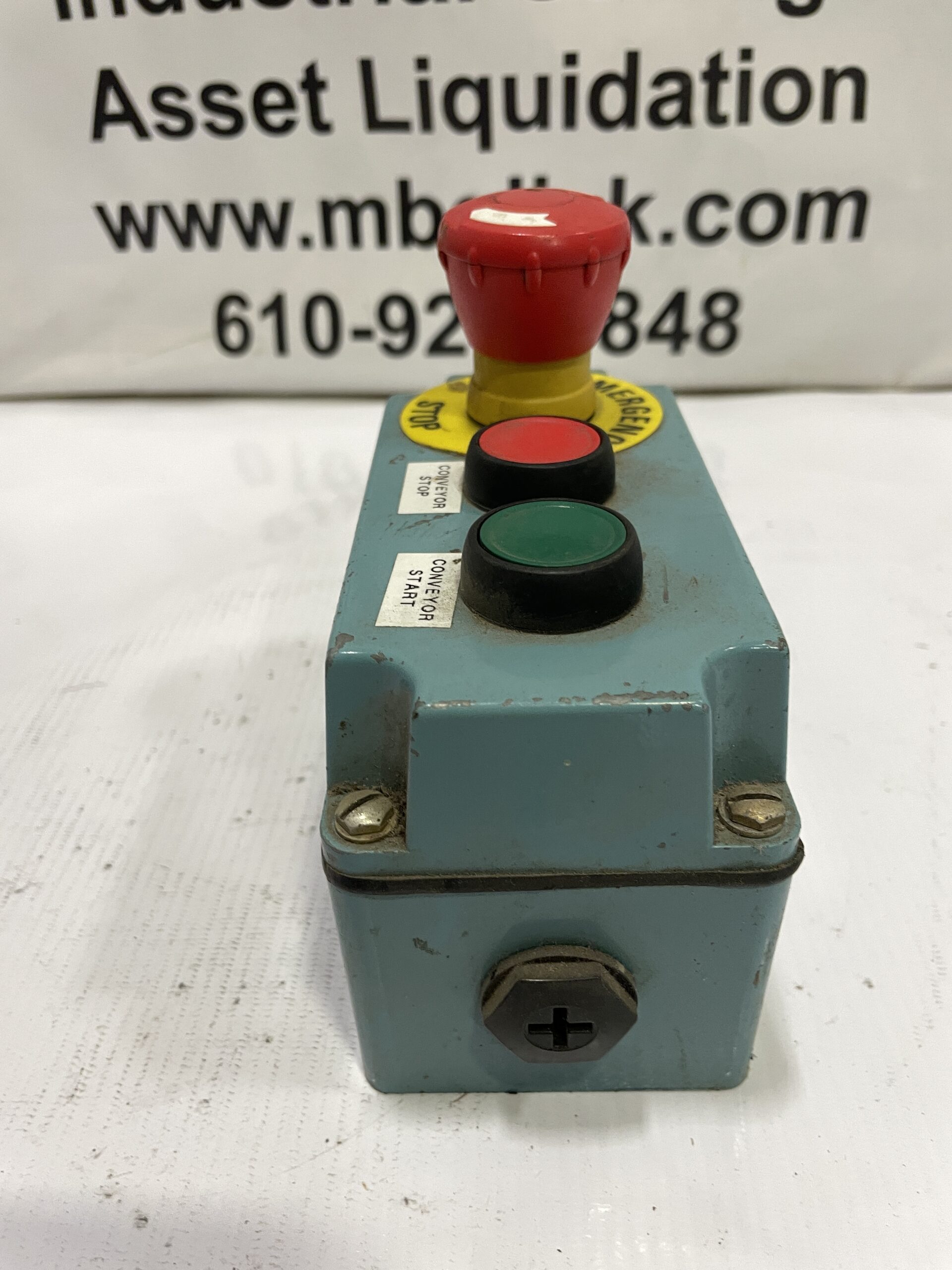 E-Stop Start/Stop 3 Button Pushbutton Control Station – Moses B. Glick