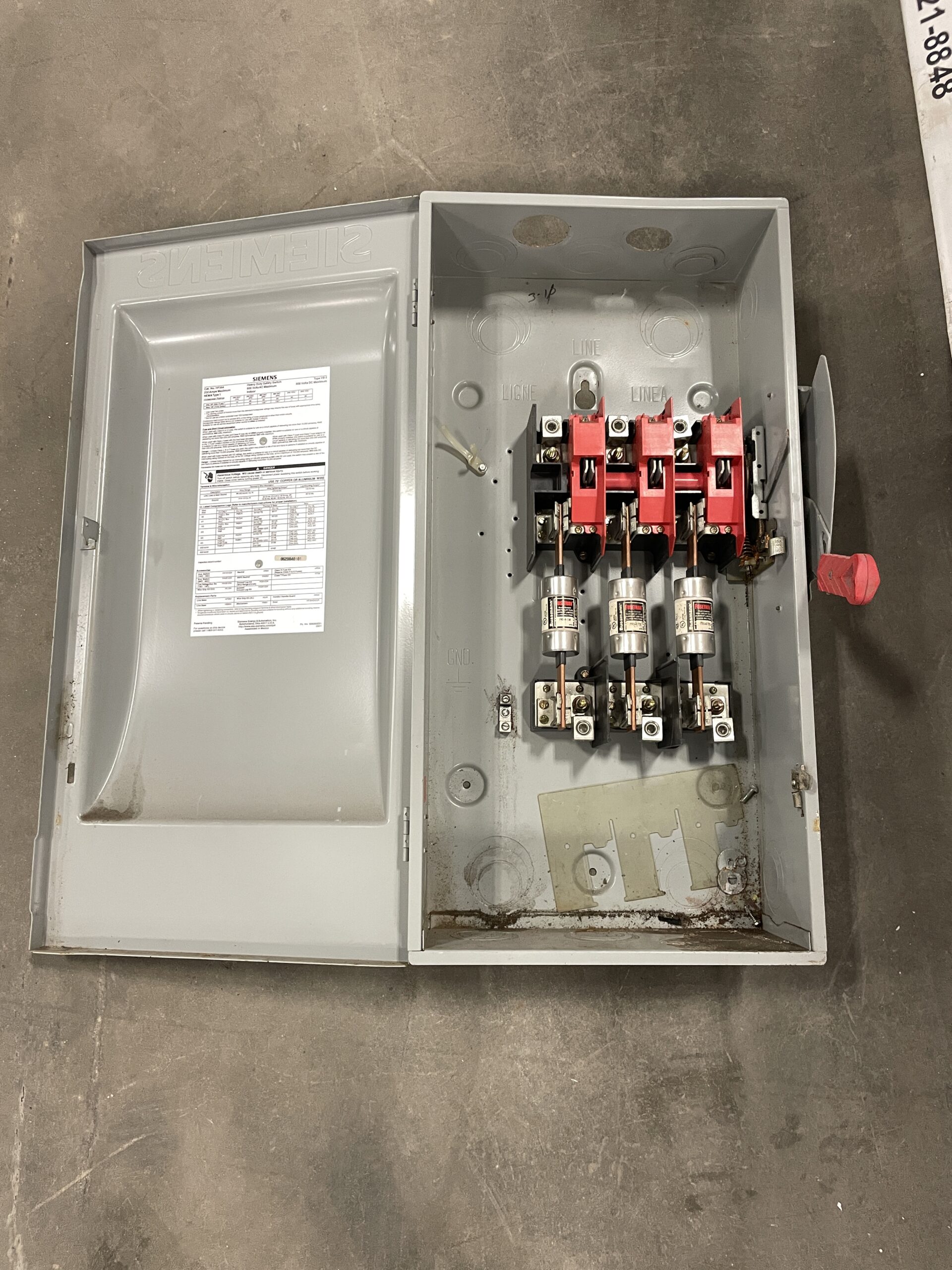 Siemens HF364 200A 3 Pole Fusible Safety Disconnect Switch 600VAC ...