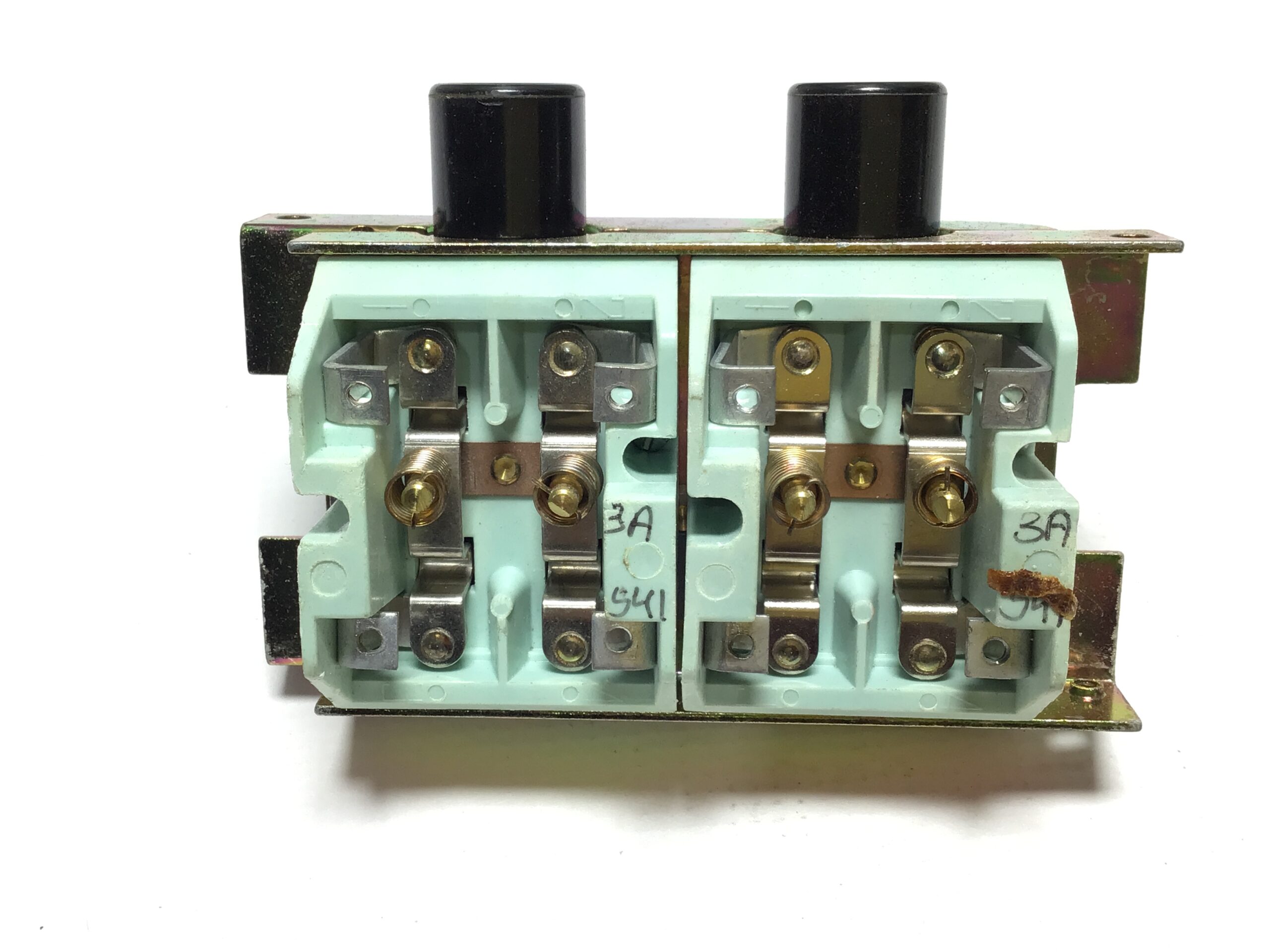 Hubbell 14605001 Industrial Control System Pushbutton Insert – Moses B ...