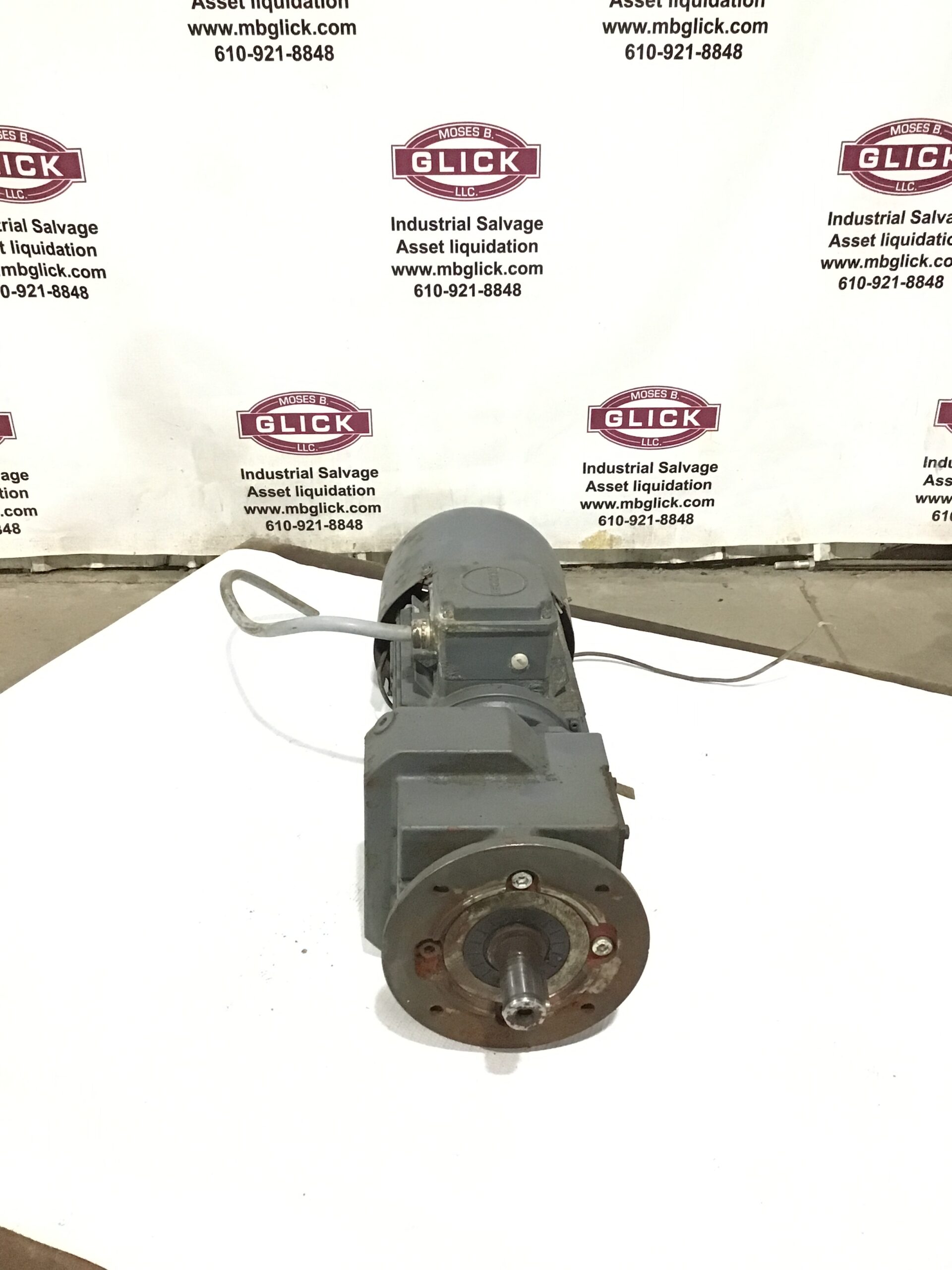 Siemens GF48-M100LB4 Geared Motor – Moses B. Glick