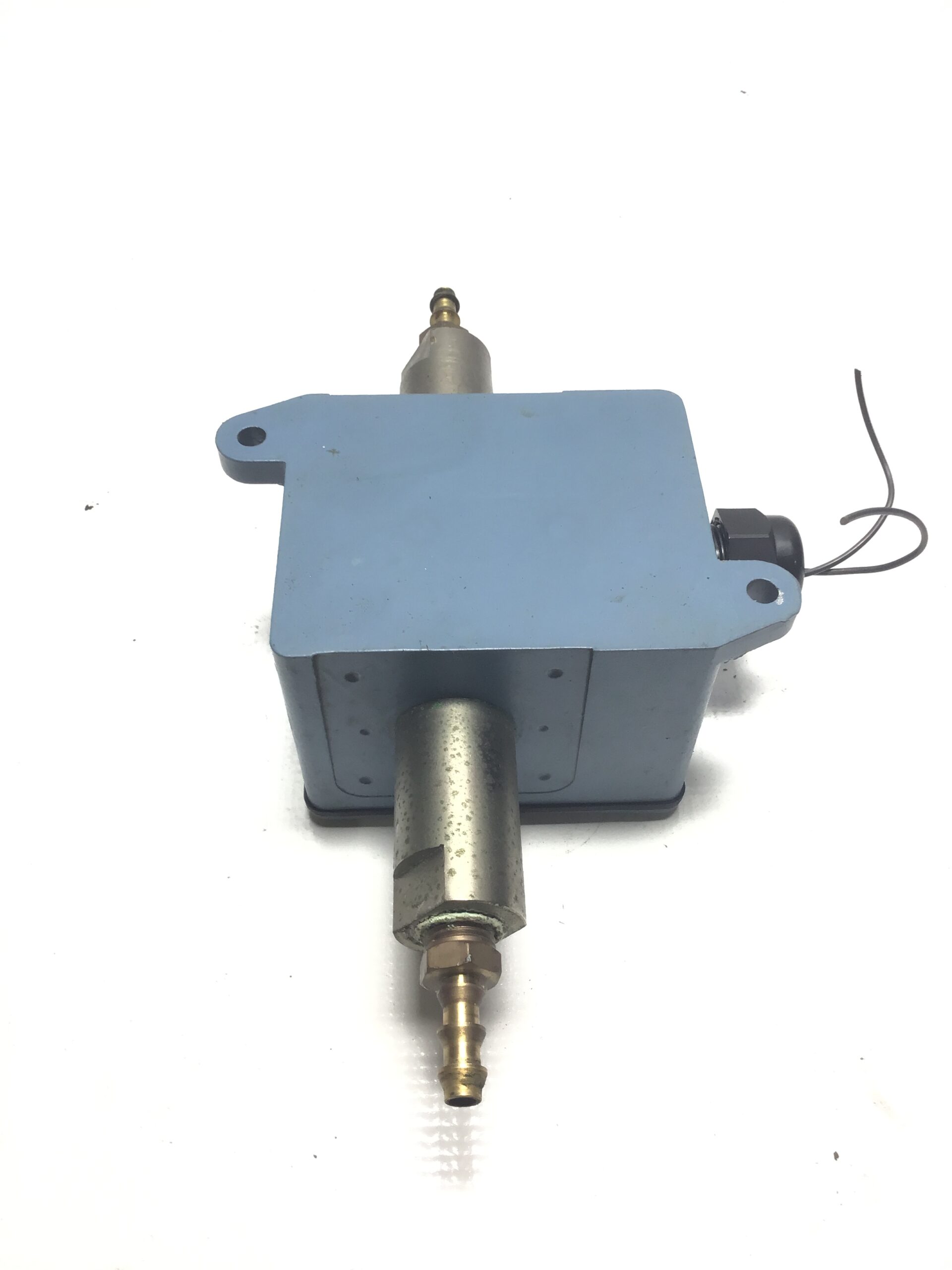 Omega PSW-152 General Purpose Industrial Pressure Switch 0-25PSID 0-172 ...