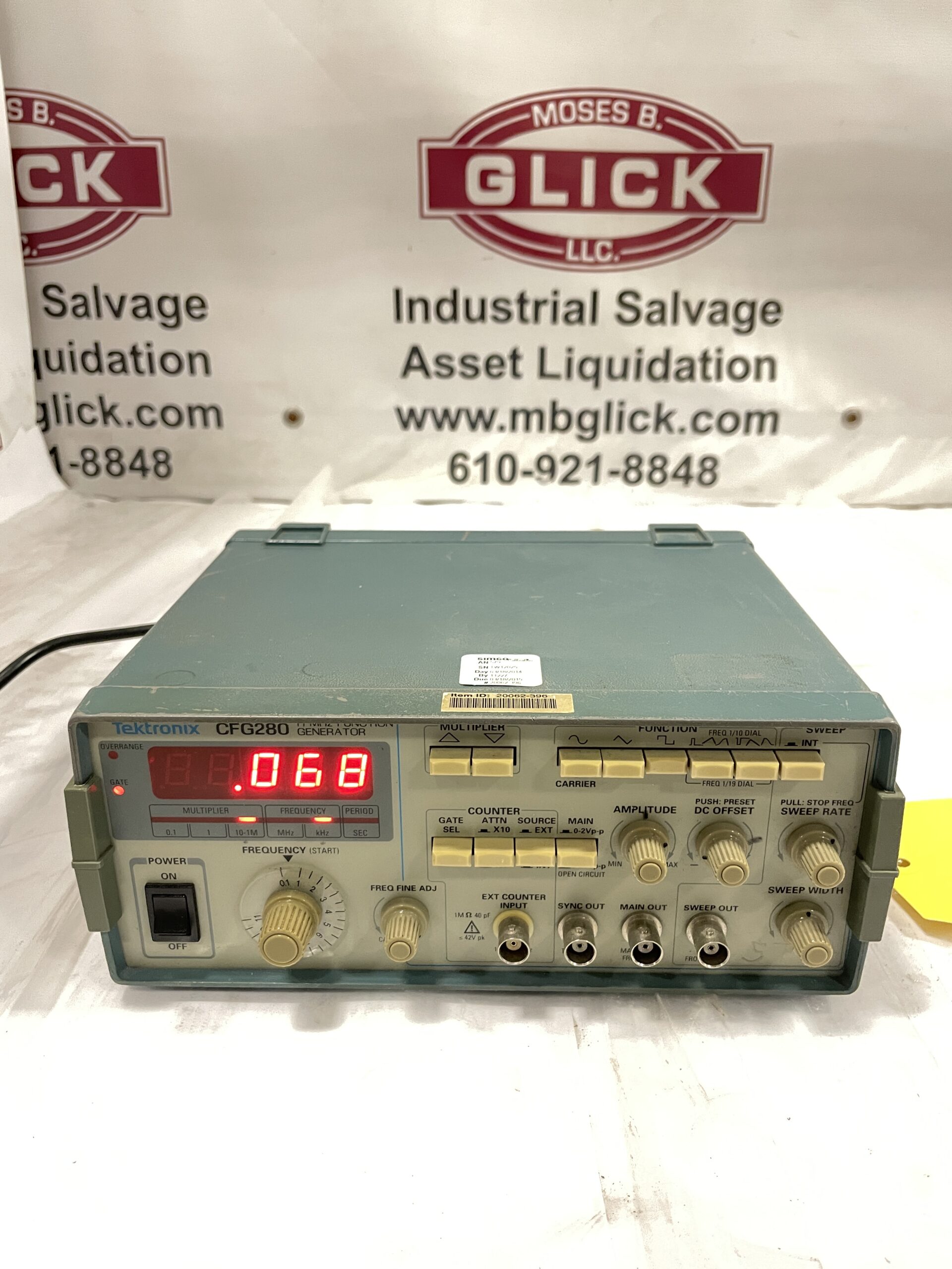 Tektronix CFG280 11MHz Function Generator – Moses B. Glick