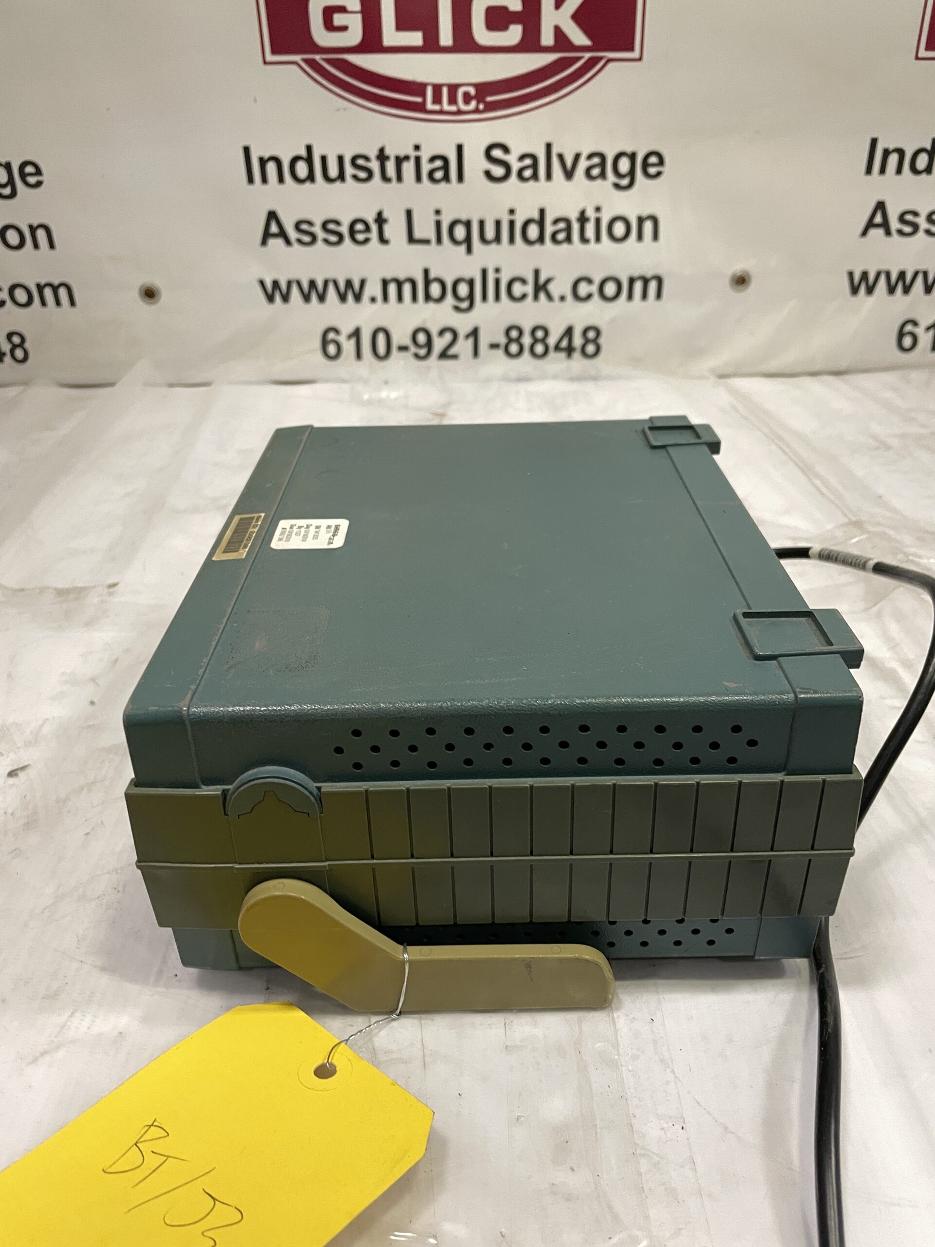 Tektronix CFG280 11MHz Function Generator – Moses B. Glick